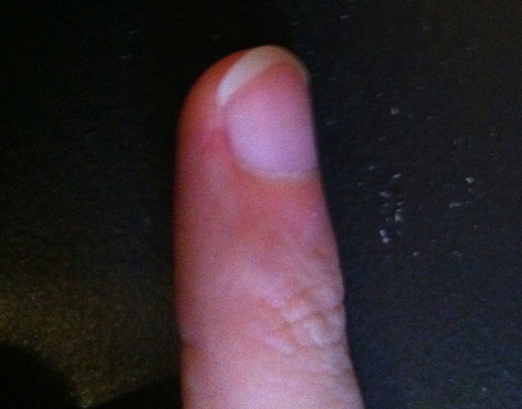 How to Shape Fingernails